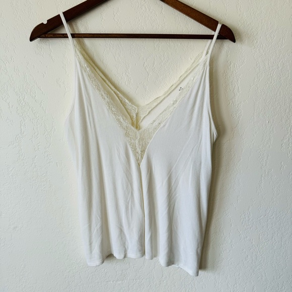 American Eagle Outfitters | Tops | American Eagle Soft Sexy Rib White Lace And Ribbed V Neck ...
